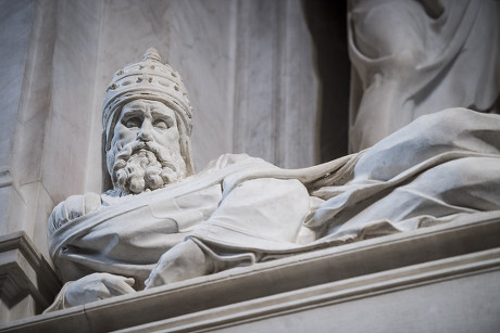 Statue Moses Tomb Julius Ii Editorial Stock Photo - Stock Image ...