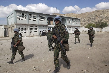 Group Argentinean Soldiers Minustah Un Mission Editorial Stock Photo ...