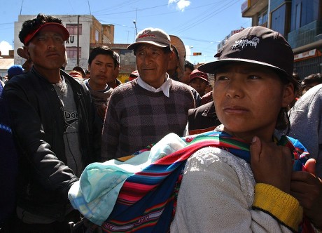 Residents Ilave City Await Arrival High Editorial Stock Photo - Stock ...