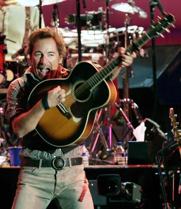 Us Singer Guitarrist Bruce Springsteen Boss Editorial Stock Photo ...