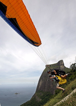 Tourists Go Paragliding Rio De Janeiro Editorial Stock Photo - Stock ...