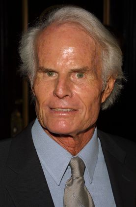 Richard Zanuck Arriving Premiere Dreamworks Road Editorial Stock Photo ...