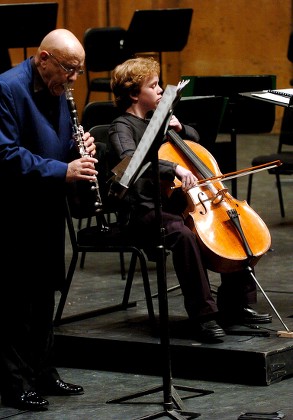 Gabriel Beigel R 12yearold Israeli Cellist Editorial Stock Photo ...