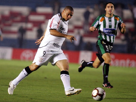 Brazilian Soccer Player Ronaldo L Corinthians Editorial Stock Photo ...