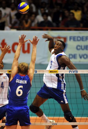 Cuban National Volleyball Team Player Roberlandy Editorial Stock Photo ...