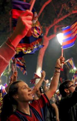 Fc Barcelona Fans Celebrate Canaletas Fountain Editorial Stock Photo ...