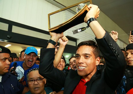 Brazilian Soccer Player Wendell Lira Lifts Editorial Stock Photo ...