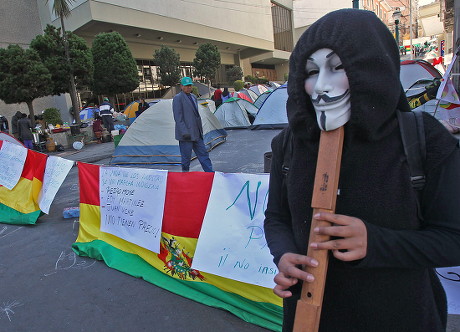 Activists Supporting Indigenous People That Walked Editorial Stock ...