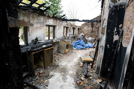 __COUNT__ The aftermath of the fire at millionaire businessman ...