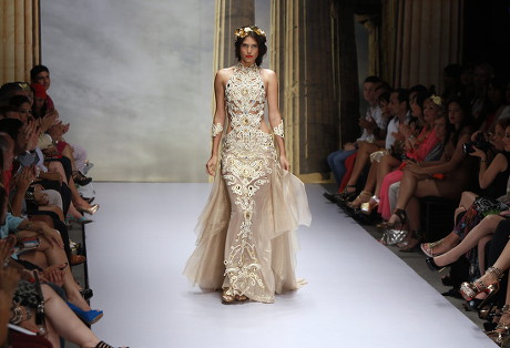 Model Presents Creation By Dominican Designer Editorial Stock Photo ...