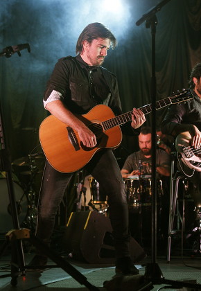Colombian Singer Juanes Performs During Mtv Editorial Stock Photo ...