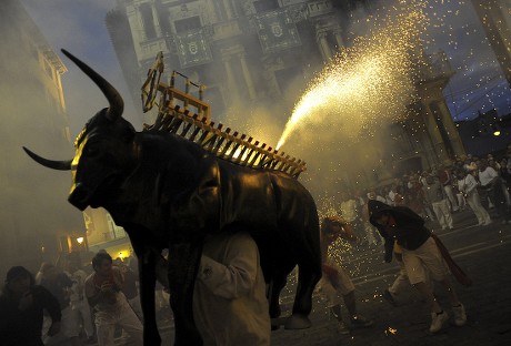 Man Carrying Bullshaped Structure Loaded Fireworks Editorial Stock ...