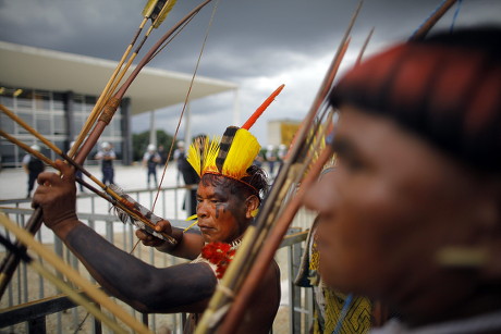 Indigenous People Different Tribes Attend Peaceful - Foto de stock de ...