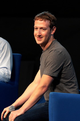 Us Mark Zuckerberg Founder Facebook Speaks Editorial Stock Photo ...