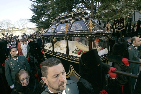 49 Santo entierro procession Stock Pictures, Editorial Images and Stock ...