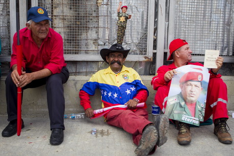 People Gather Honor Roberto Redman Who Editorial Stock Photo - Stock ...