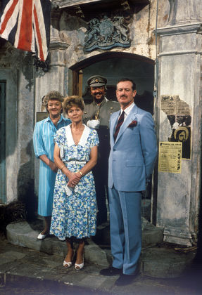 750 Joan sims Stock Pictures, Editorial Images and Stock Photos ...