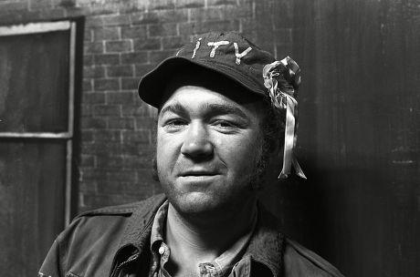 Dustbinmen Bryan Pringle Unknown Trevor Bannister Editorial Stock Photo ...