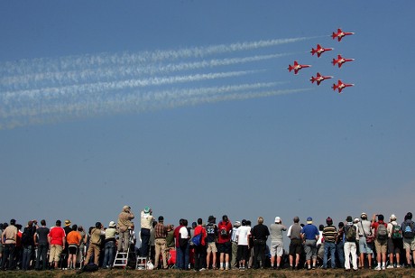 Swiss Air Force Jet Aerobatic Team Editorial Stock Photo - Stock Image ...