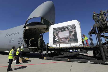 4 Personnel transport module Stock Pictures, Editorial Images and Stock ...