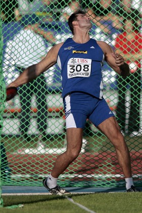 German Lars Riedel Throws Disc During Editorial Stock Photo - Stock ...