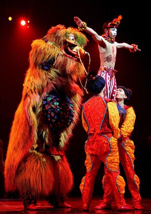 Acrobats Cirque Du Soleil Perform During Editorial Stock Photo - Stock ...