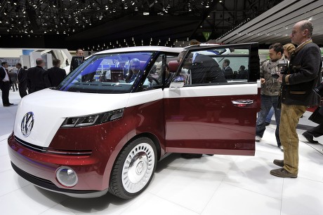 New Volkswagen Bulli Concept Car Shown Editorial Stock Photo - Stock ...
