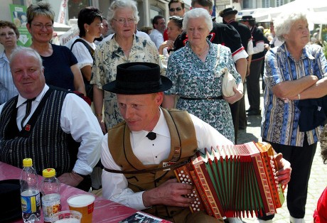 Spectators Listen Performance Melodeon Player During Editorial Stock ...