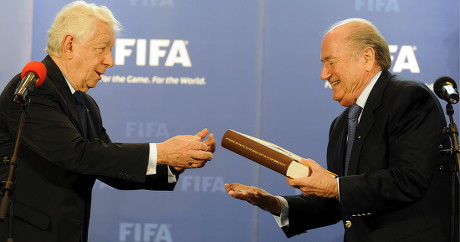 Frank Lowy L Australian Ffa Chairman Editorial Stock Photo - Stock ...