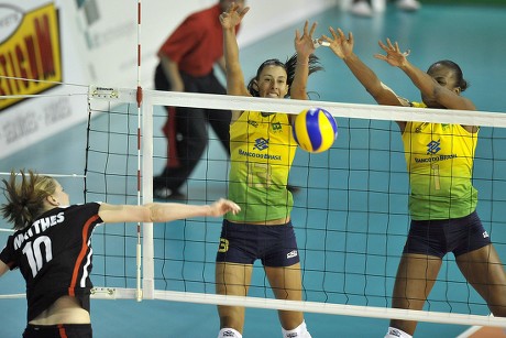 Brazils Volleyball Players Sheila Castro Center Editorial Stock Photo ...