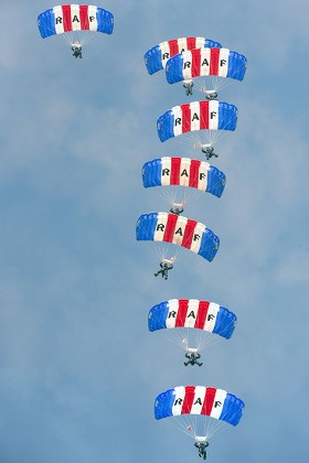 46 Royal air force parachute team Stock Pictures, Editorial Images and ...