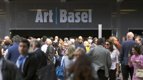Swiss Performance Artist Milo Moire Walks Editorial Stock Photo - Stock ...