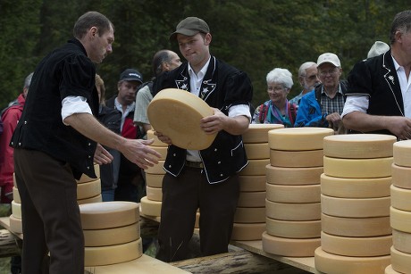Switzerland Cheese Tradition - Sep 2014 Stock Pictures, Editorial ...