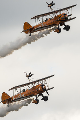 76 Biplanes in flight Stock Pictures, Editorial Images and Stock Photos ...