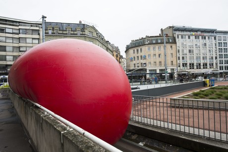 20 Huge red ball Stock Pictures, Editorial Images and Stock Photos ...