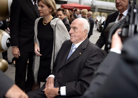 Former German Chancellor Helmut Kohl Arrives Editorial Stock Photo ...