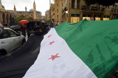 250 Syrian revolutionary flag Stock Pictures, Editorial Images and ...