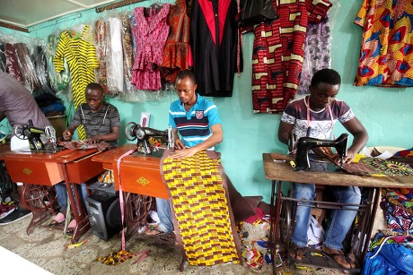 Liberia Africa Fashion - Sep 2016 Stock Pictures, Editorial Images and ...