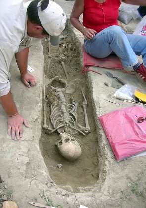 Archeologists Dig Underneath Caesars Forum Heart Editorial Stock Photo ...
