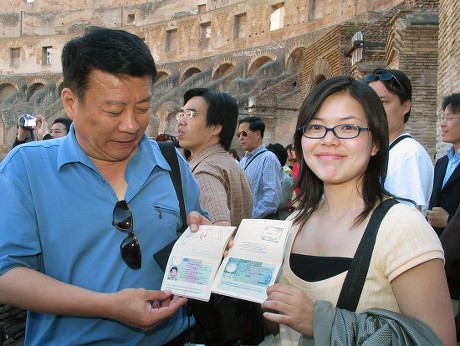 Chinese Tourists Wave Italian Chinese Flags Editorial Stock Photo ...