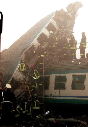 Italian Rescue Workers Work Train Wreckage Editorial Stock Photo ...