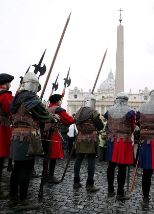 People Dressed Medieval Costumes Pope Benedict Editorial Stock Photo ...