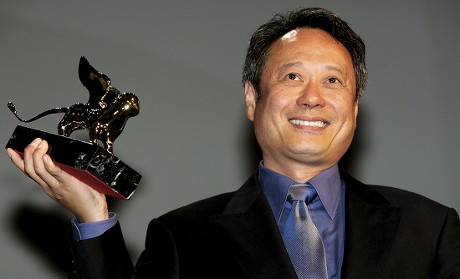 Taiwanese Movie Director Ang Lee Smiles Editorial Stock Photo - Stock ...