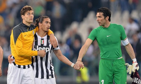 Juventus Players Fernando Llorente L Martin Editorial Stock Photo ...