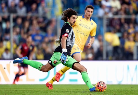 Genoas Goalkeeper Mattia Perin Front Action Editorial Stock Photo ...
