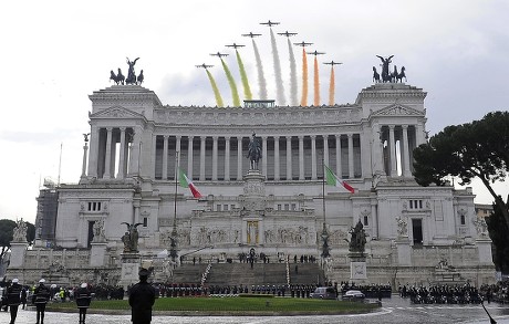 Italian Air Forces Aerobatic Jet Team Editorial Stock Photo - Stock ...