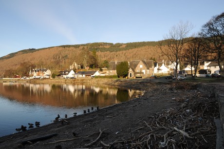 Kenmore Loch Tay Perthshire Editorial Stock Photo - Stock Image ...