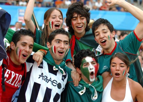 Supporters Mexican Team Cheer Prior Start Editorial Stock Photo - Stock ...