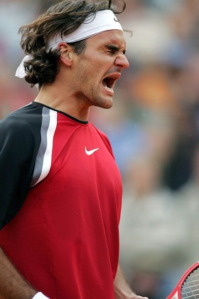 Swiss Tenis Player Roger Federer Reacts Editorial Stock Photo - Stock ...