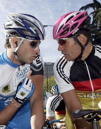 German Cyclist Erik Zabel Tmobile Chats Editorial Stock Photo - Stock ...